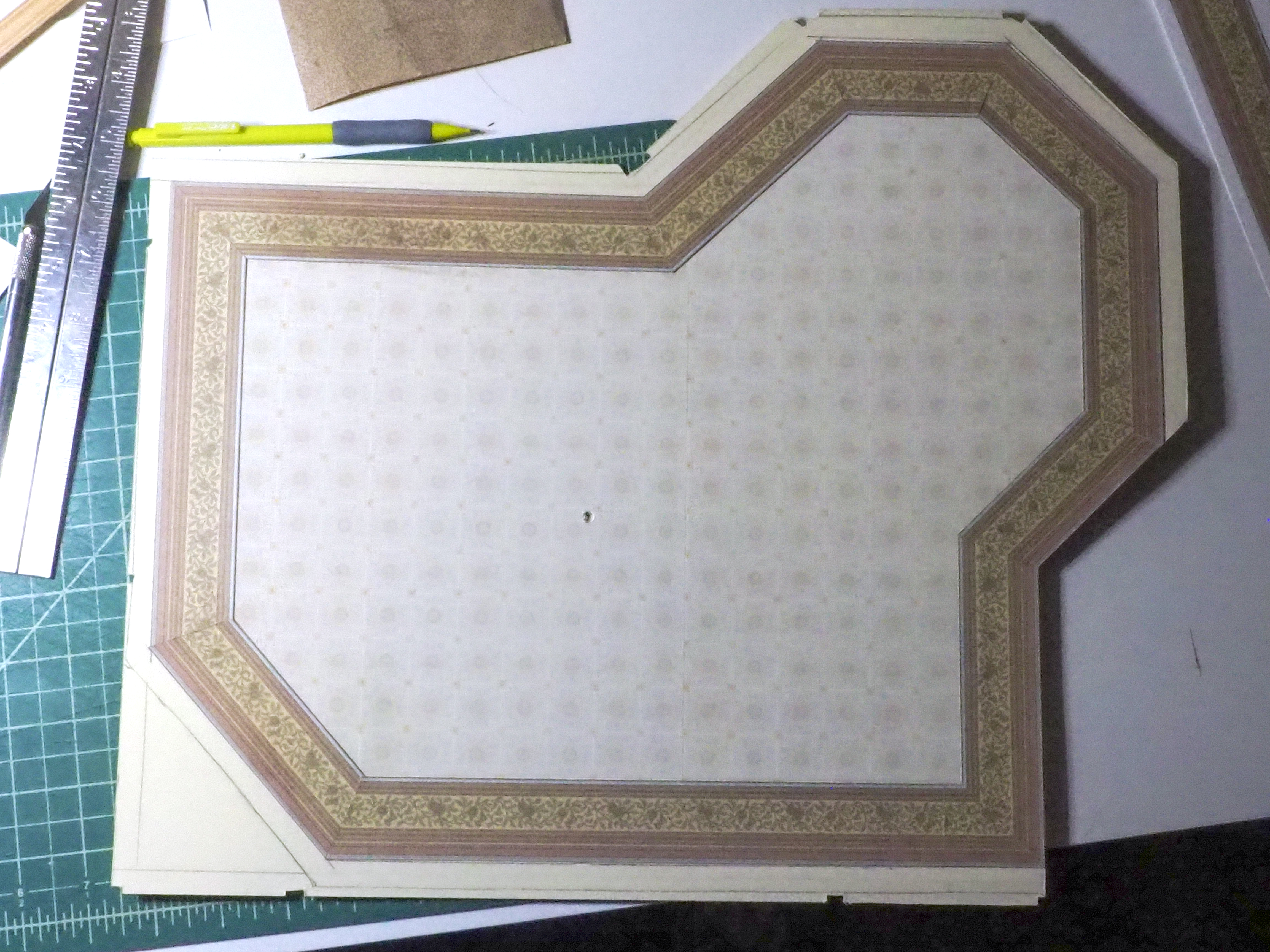 Ceiling paper | Victorian Mini